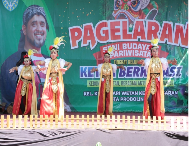 Warga Masyarakat Kelurahan Kebonsari Kota Probolinggo Lestarikan Budaya ...